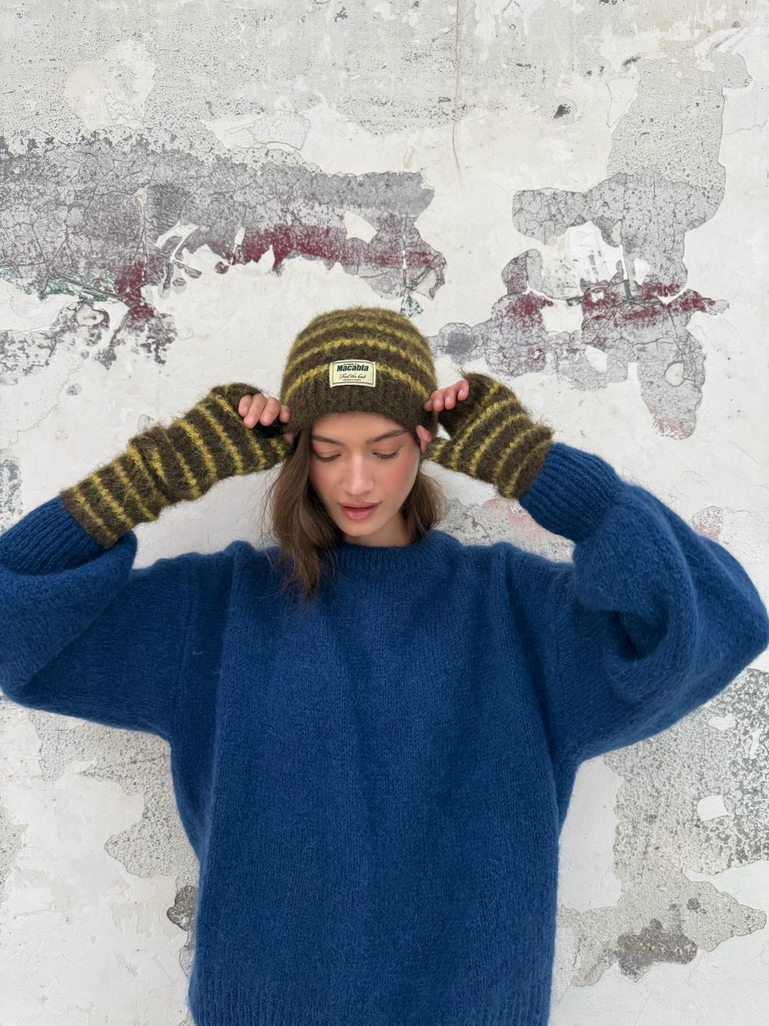 Create your Fuzzy Knitwear Pack (available in 3 colors)